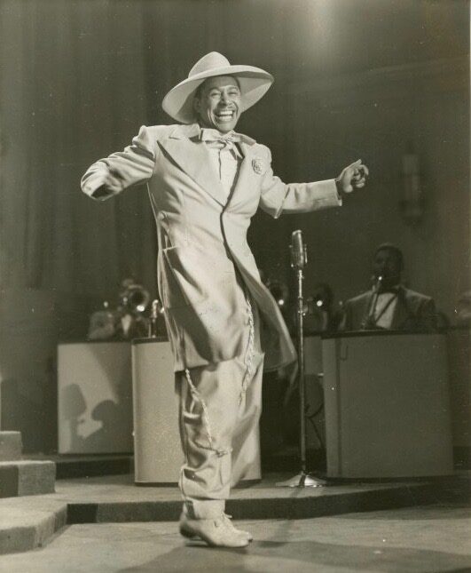 Backstage at the Graystone | University of Michigan Heritage Project